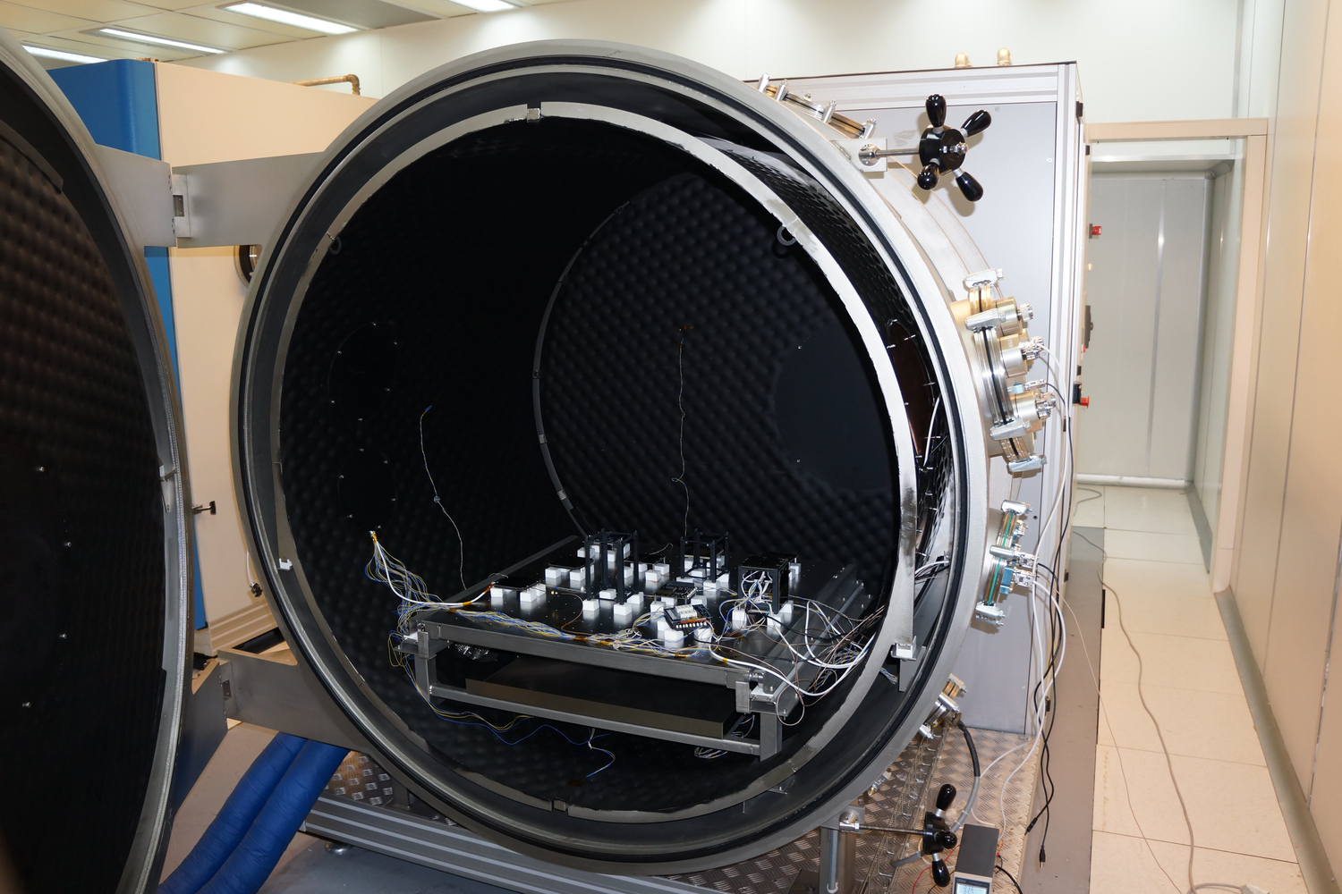 Space Qualification | CubeSat by EnduroSat