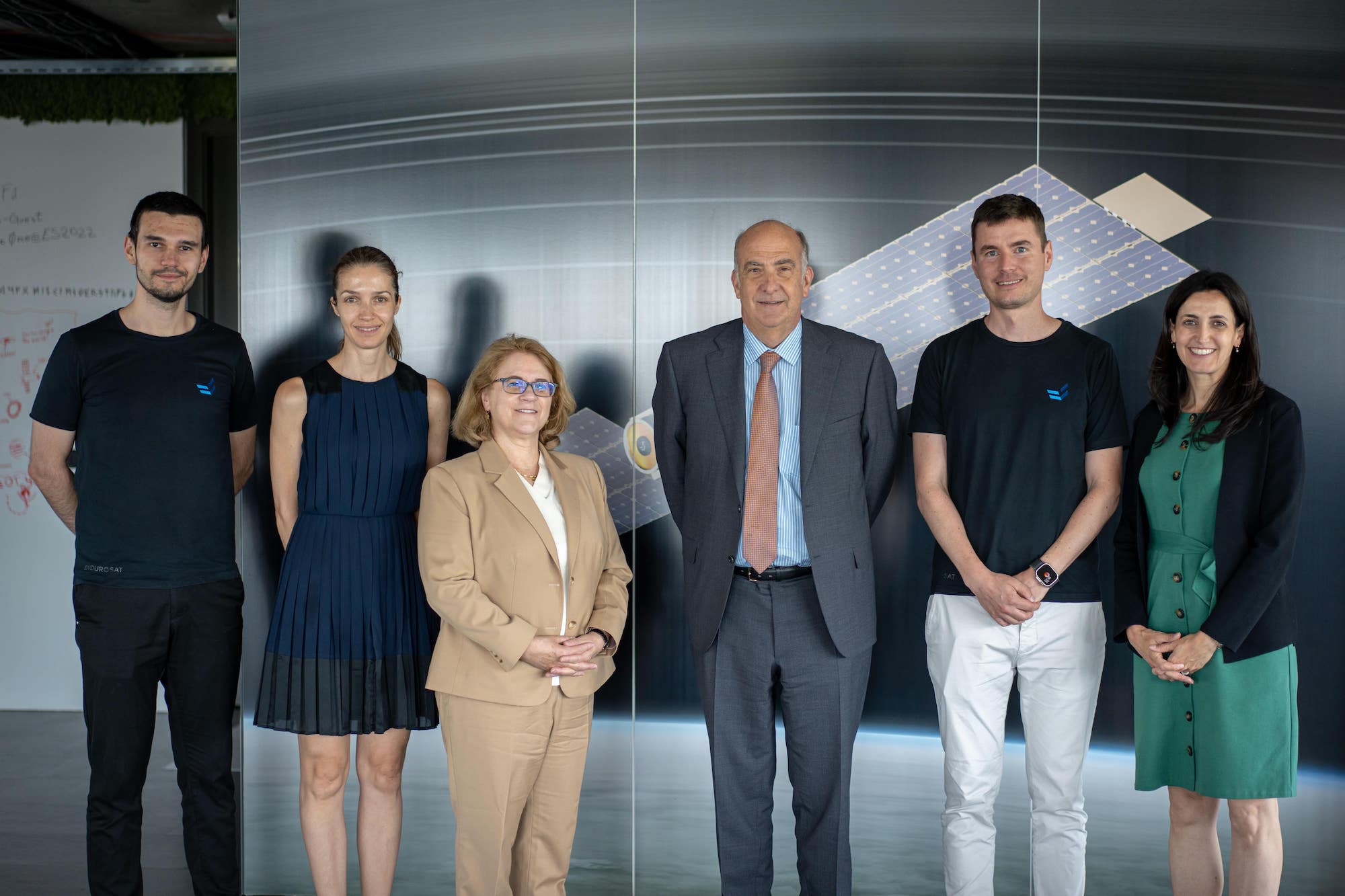 U.S. Ambassador, Kenneth Merten visits EnduroSat HQ